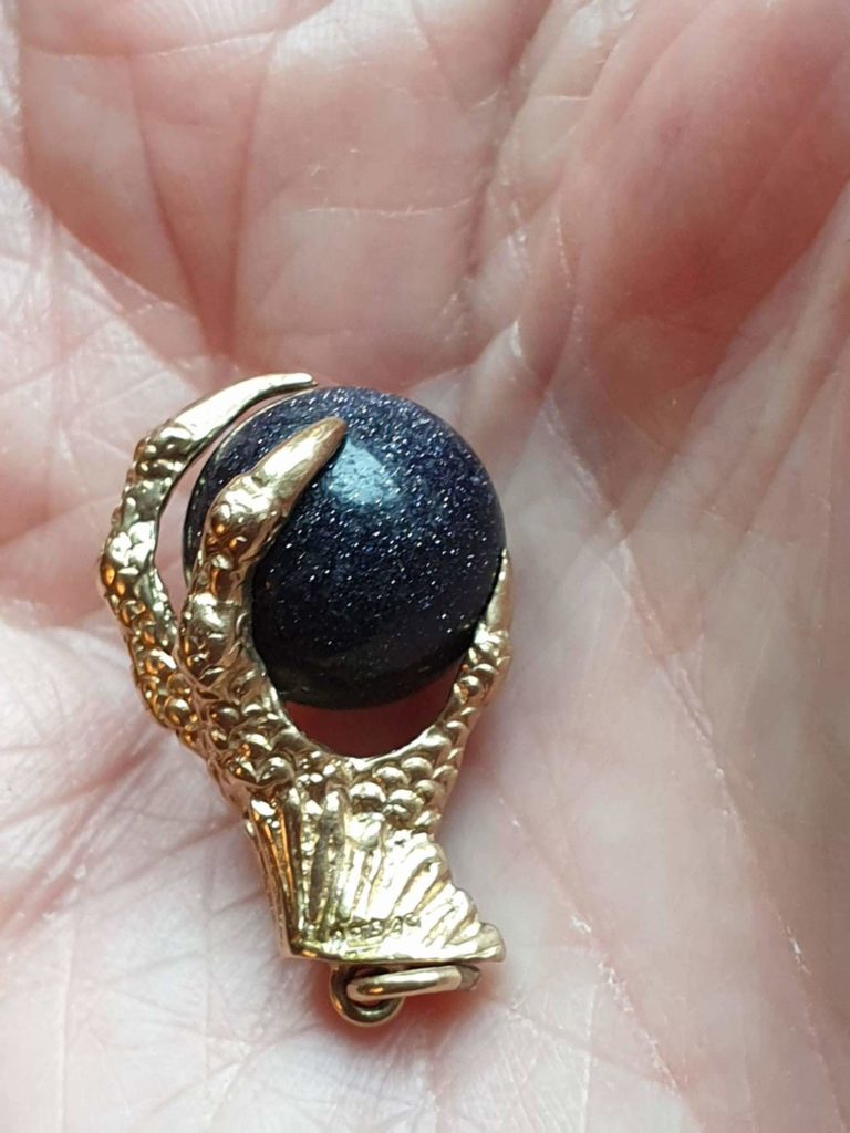 Goldstone Ball Eagle Talon Pendant in 9ct Gold - Gems Afire - Vintage ...