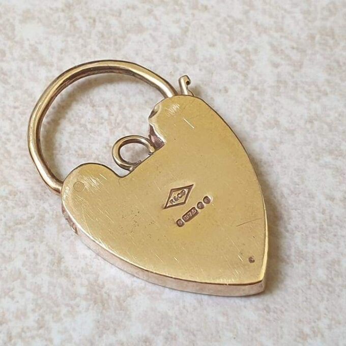 Reserved - Plain Padlock in 9ct Gold - Gems Afire - Vintage Jewellery UK