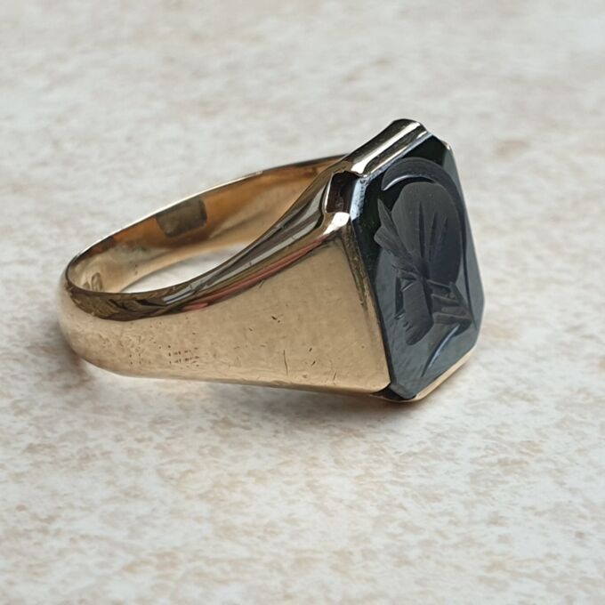 Hematite Centurion Intaglio Signet Ring in 9ct Gold, a UK O 1/2 or a US ...