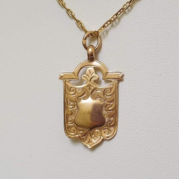 Shield Medallion in 9ct Gold. - Gems Afire - Vintage Jewellery UK