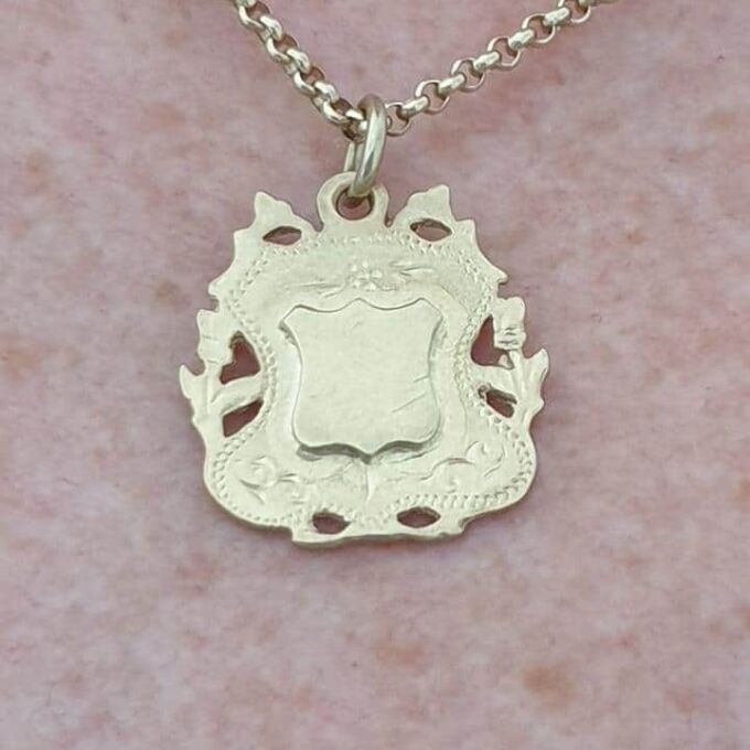 Ornate Shield Medallion in 9ct Gold. - Gems Afire - Vintage Jewellery UK
