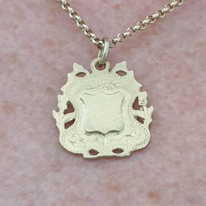 Ornate Shield Medallion in 9ct Gold. - Gems Afire - Vintage Jewellery UK