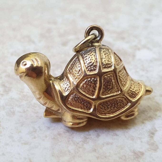 Tortoise Charm Pendant in 9ct Gold - Gems Afire - Vintage Jewellery UK