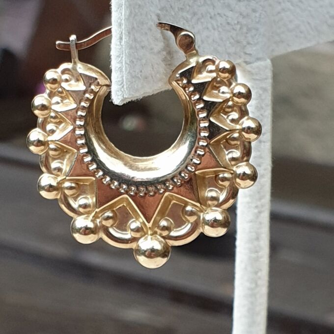 Gypsy Hoop Earrings in 9ct Gold - Gems Afire - Vintage Jewellery UK