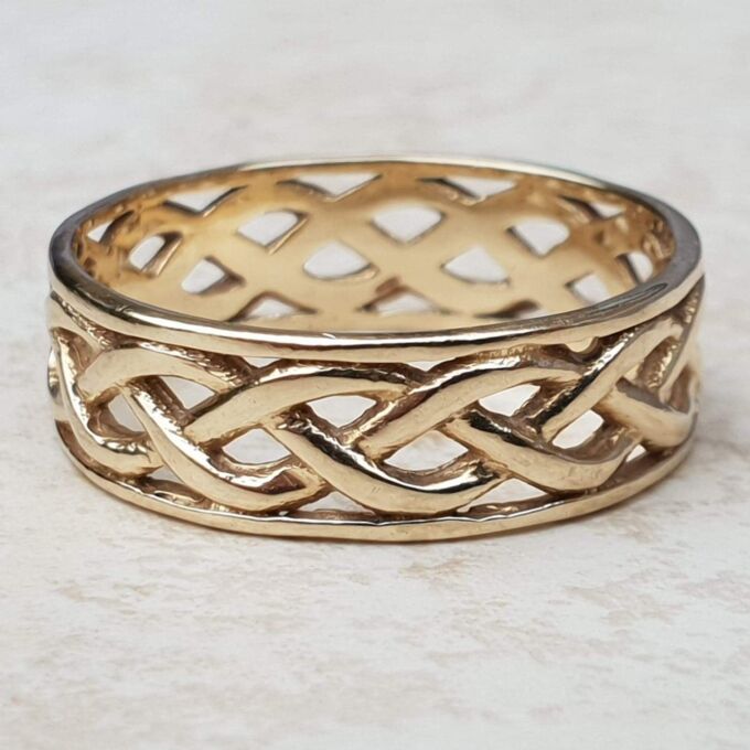 Plaited Weave Ring in 9ct Yellow Gold, a UK S or a US 9 1/4. - Gems ...