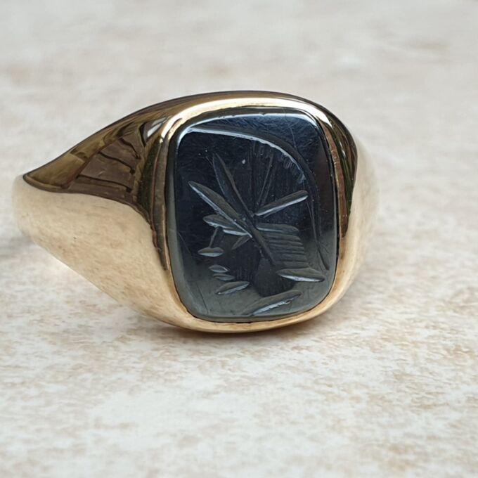 Hematite Centurion Ring in 9ct Gold, a UK size T or a US 10. - Gems ...