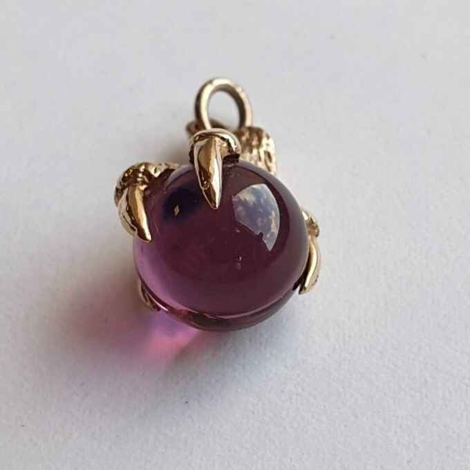 Claw or Talon Pendant in 9ct Gold - Gems Afire - Vintage Jewellery UK