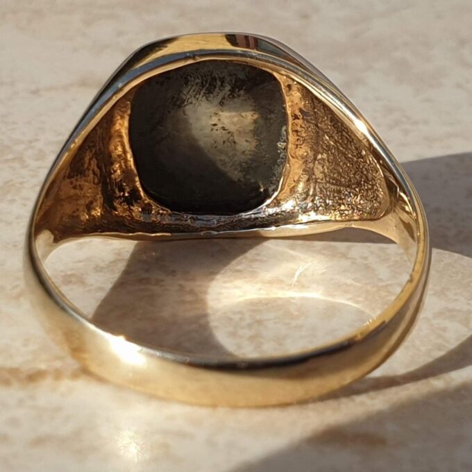 Hematite Centurion Ring in 9ct Gold, a UK size T or a US 10. - Gems ...