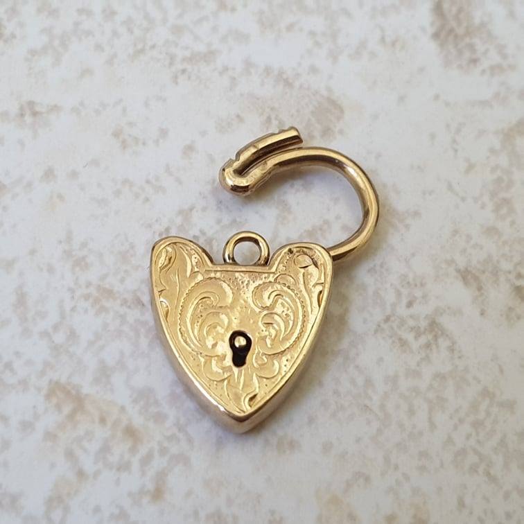 Small Engraved Padlock in 9ct Gold - Gems Afire - Vintage Jewellery UK