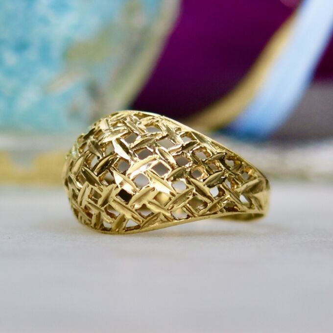 Lattice Dome Ring in 9ct Gold - Gems Afire - Vintage Jewellery UK