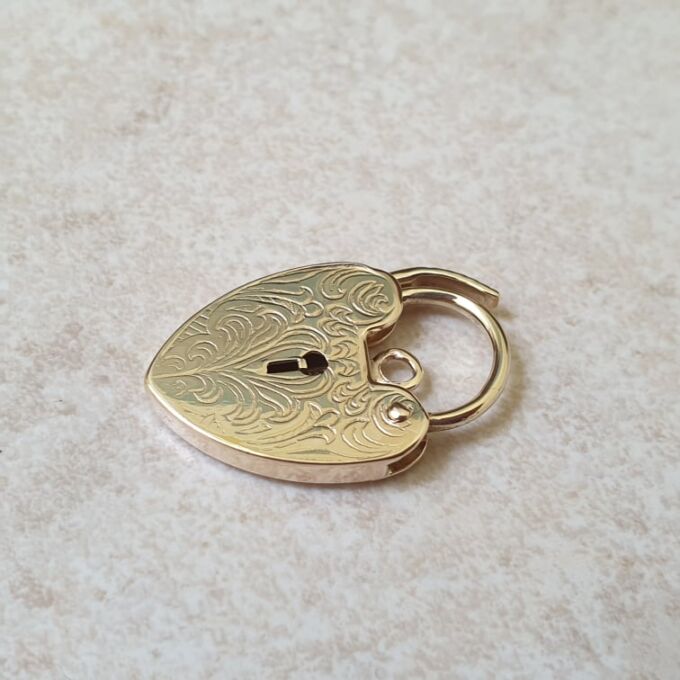 Engraved Padlock in 9ct Gold - Gems Afire - Vintage Jewellery UK
