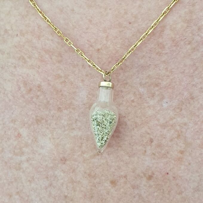 Potion Bottle Gold Flake Pendant - Gems Afire - Vintage Jewellery UK