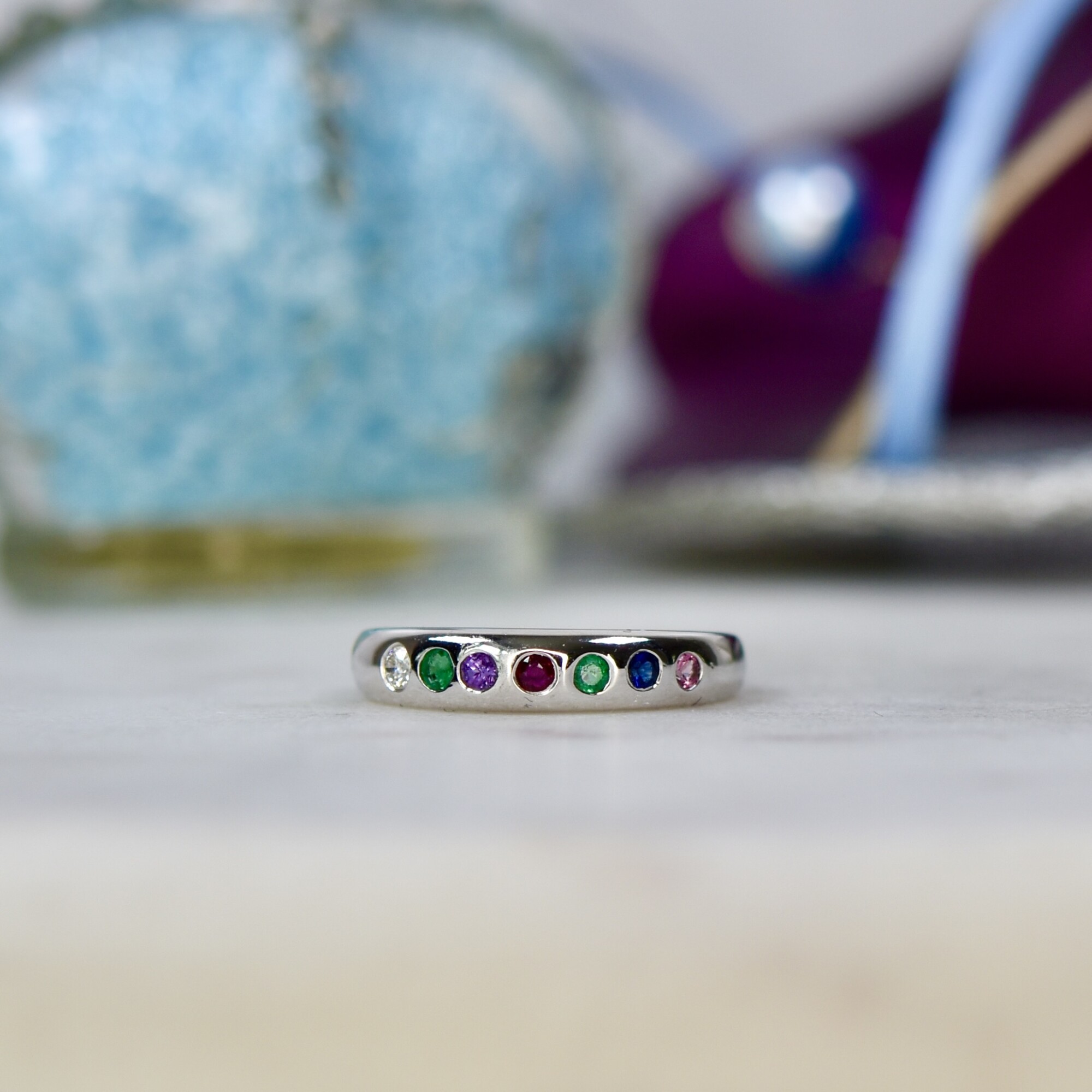 Dearest Acrostic Ring in 18ct Gold - Gems Afire - Vintage Jewellery UK