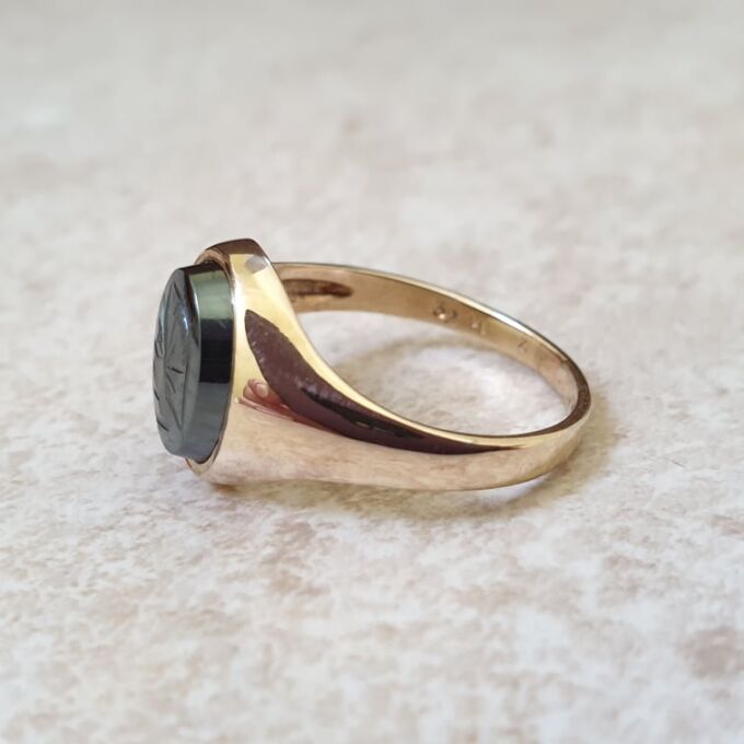 Hematite Centurion Signet Ring in 9ct Gold - Gems Afire - Vintage ...