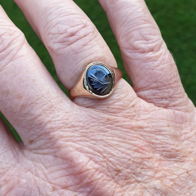 Hematite Centurion Signet Ring in 9ct Gold - Gems Afire - Vintage ...