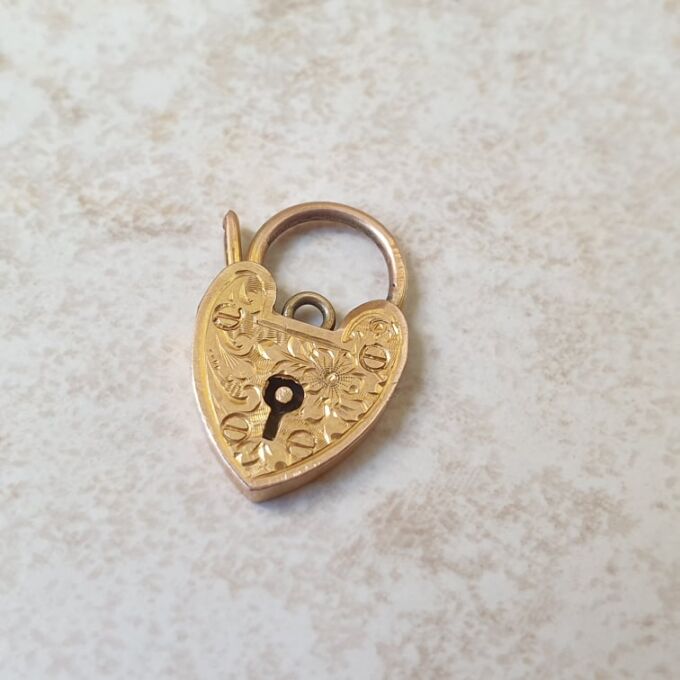 Antique Small Heart Padlock in 9ct Gold - Gems Afire - Vintage Jewellery UK