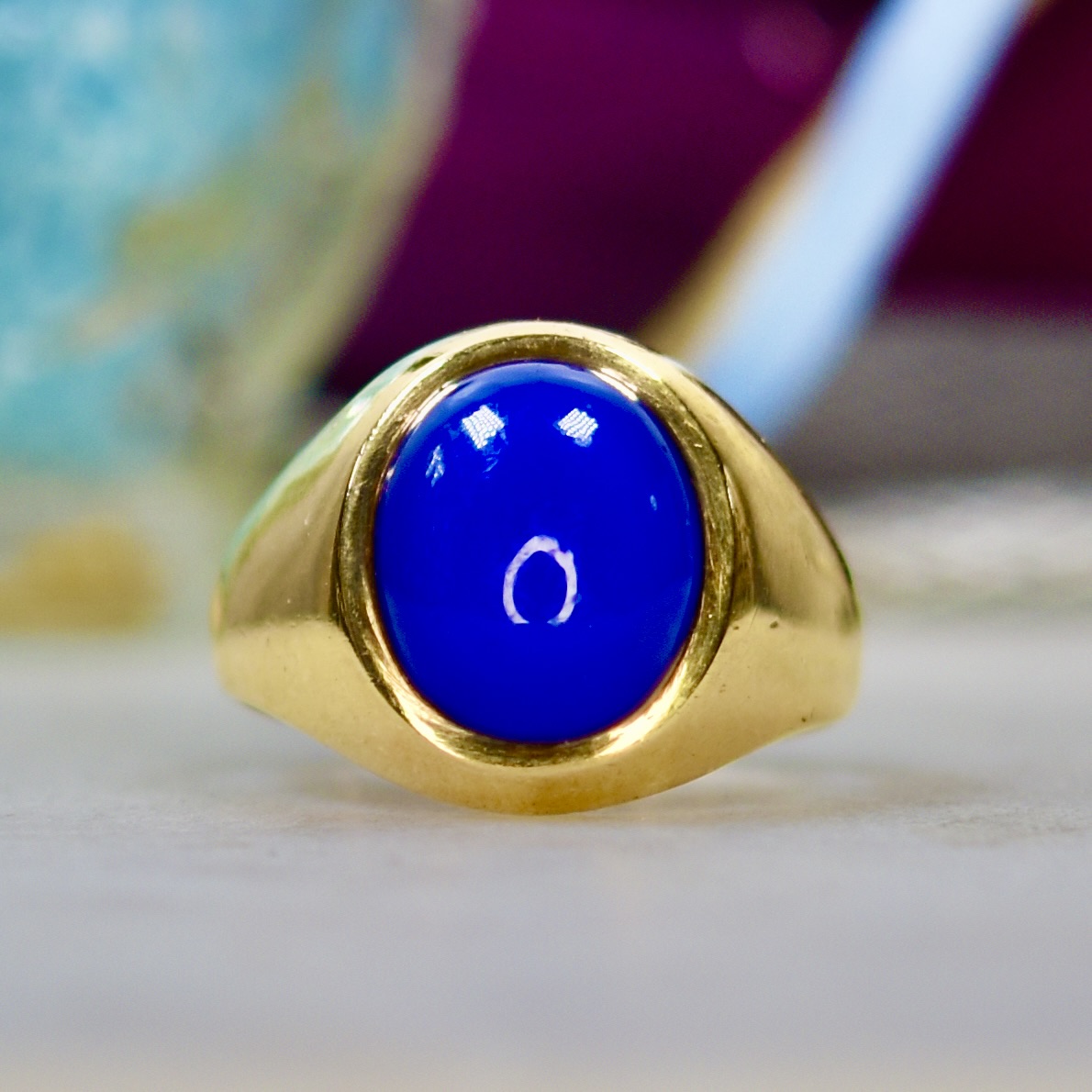 Blue Agate Signet Ring in 9ct Gold - Gems Afire - Vintage Jewellery UK