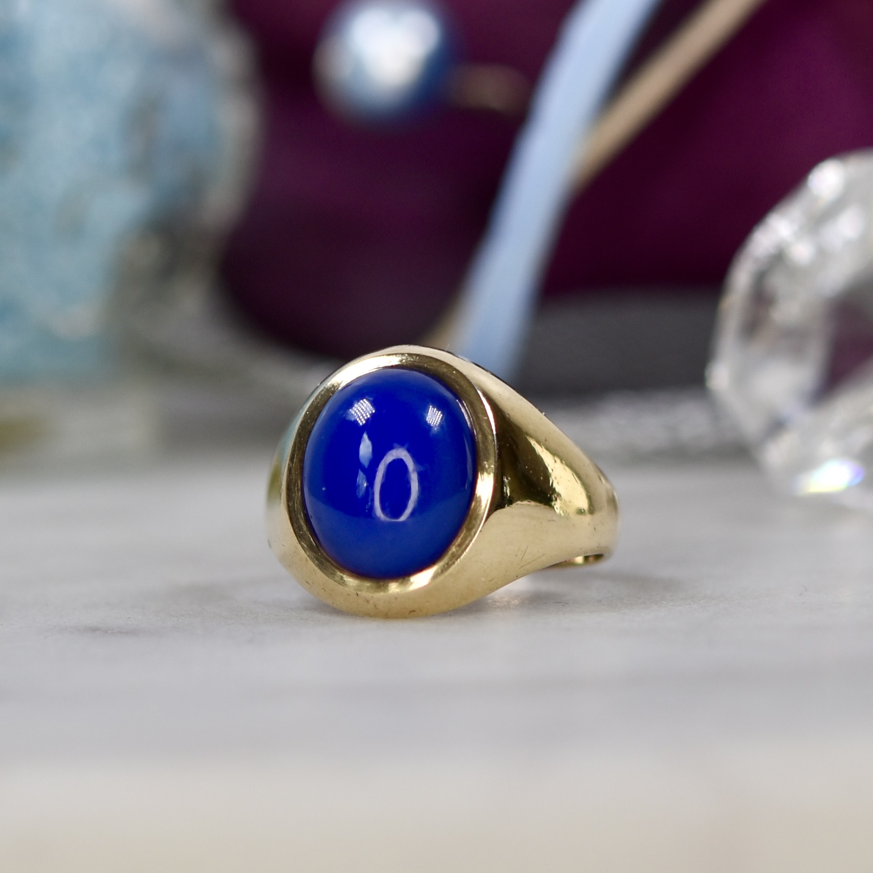 Blue Agate Signet Ring in 9ct Gold - Gems Afire - Vintage Jewellery UK