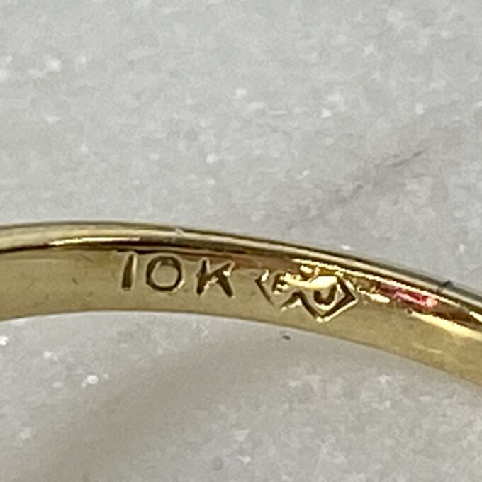 Synthetic Ruby Ring in 10ct Gold - Gems Afire - Vintage Jewellery UK