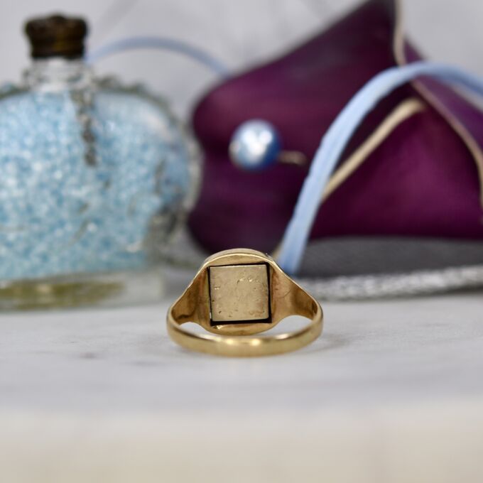 Masonic Swivel Ring in 9ct Gold - Gems Afire - Vintage Jewellery UK