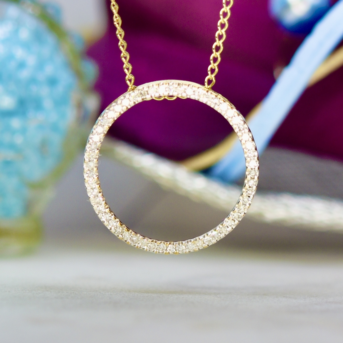 Diamond Circle Pendant Necklace in 9ct Gold - Gems Afire - Vintage ...