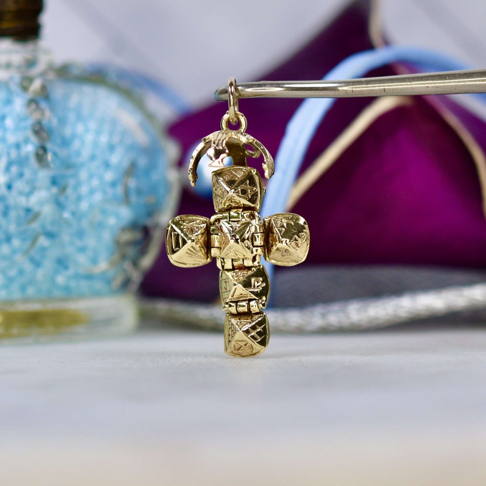 Masonic Orb Pendant in 9ct Gold - Gems Afire - Vintage Jewellery UK