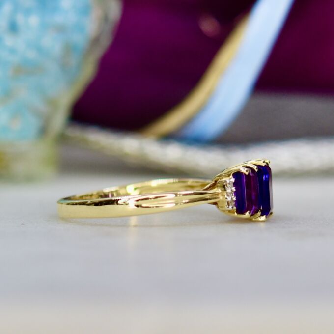 Three Stone Amethyst Ring in 10ct Gold - Gems Afire - Vintage Jewellery UK